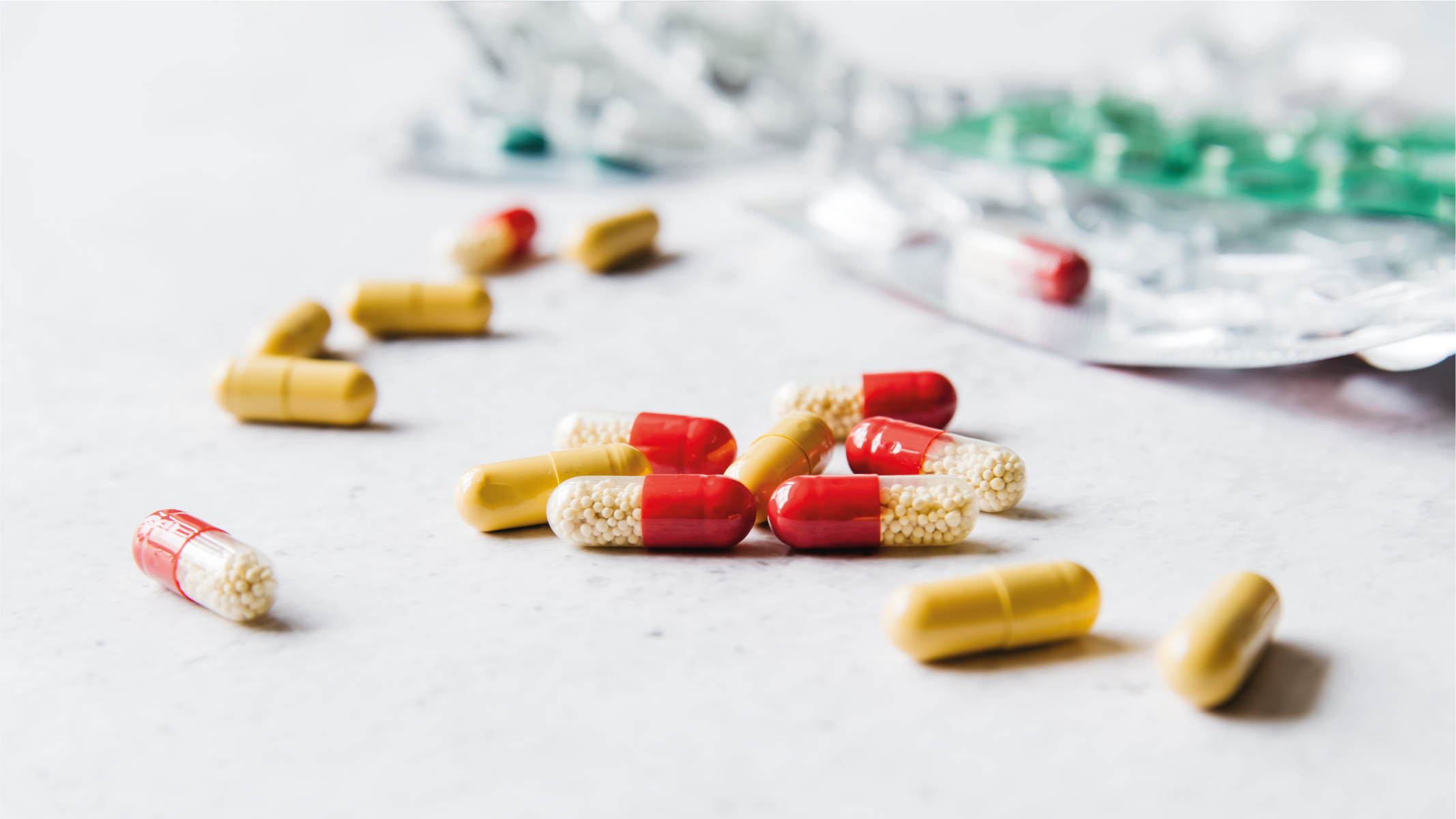 Custom Capsules: Lead Times, MOQ & Color | Capsuline
